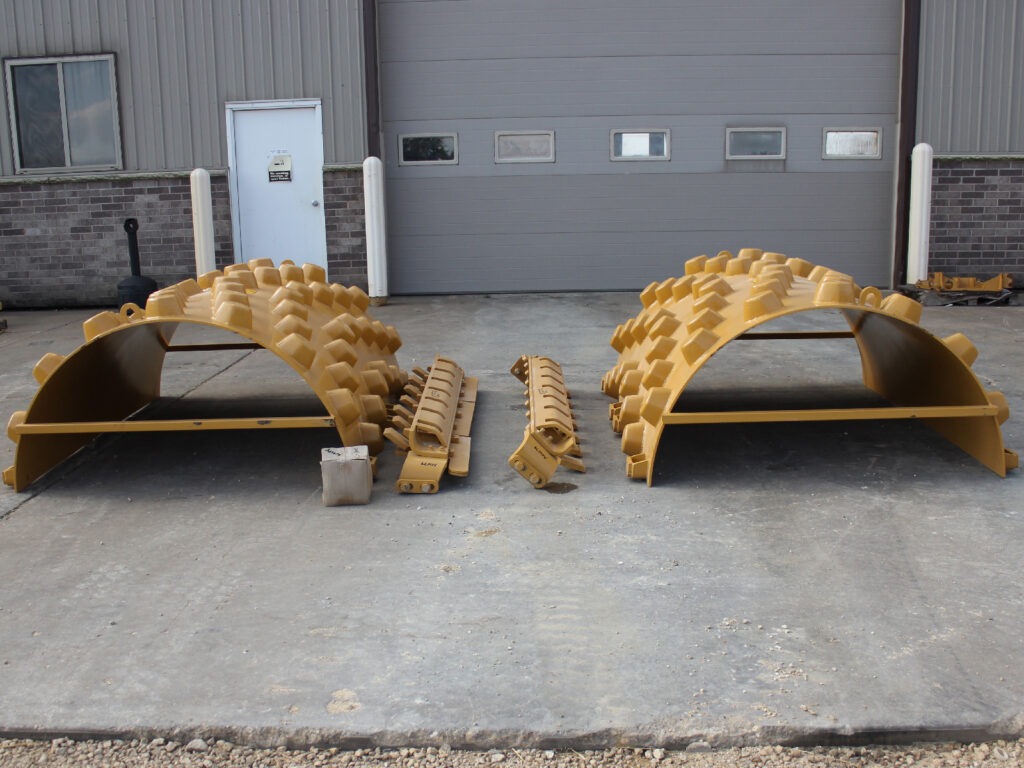 A02579 ~ New Roller Shell Kit, to fit Cat CS54B, CS56B, CS64B, CS66B ...