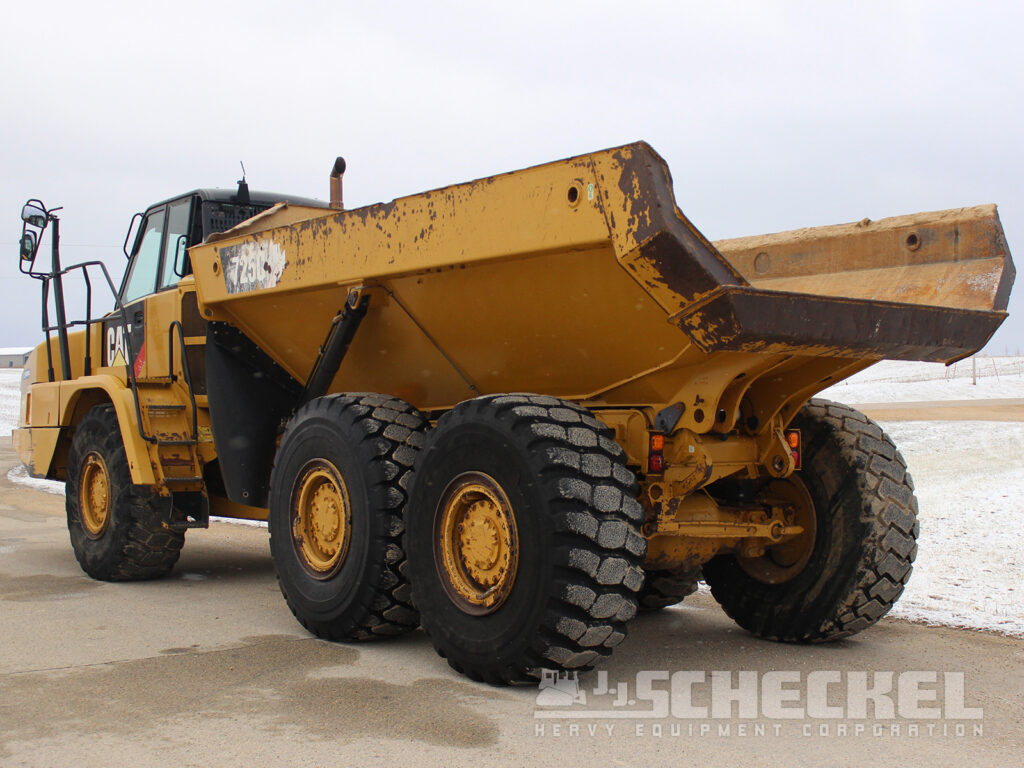 2016 Cat 725C, Haul Truck, A03035 - J.J. Scheckel