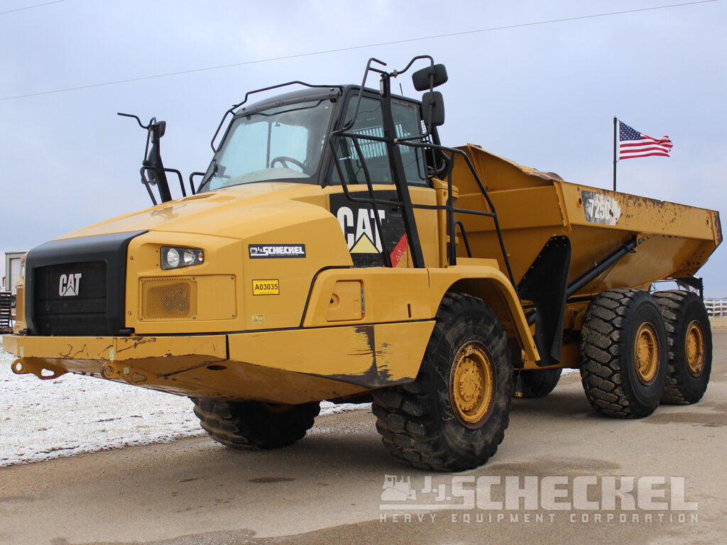 2016 Cat 725C, Haul Truck, A03035 - J.J. Scheckel