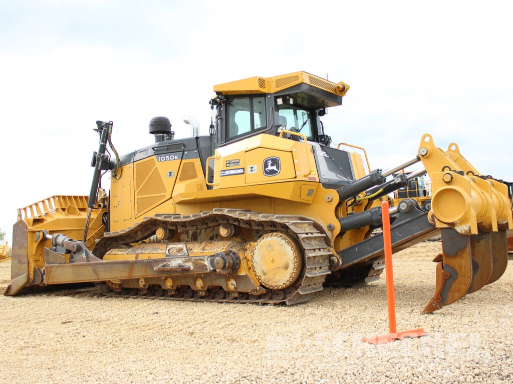 2015 Deere 1050K, Crawler Tractor, A02897 - J.J. Scheckel