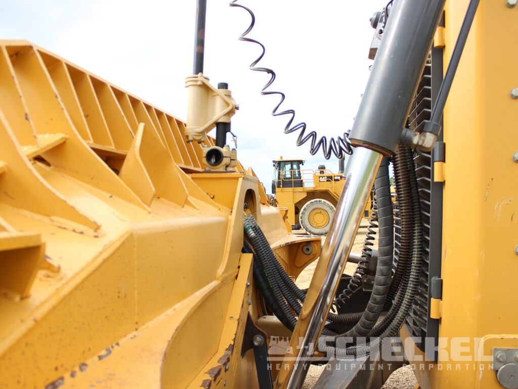 2015 Deere 1050K, Crawler Tractor, A02897 - J.J. Scheckel