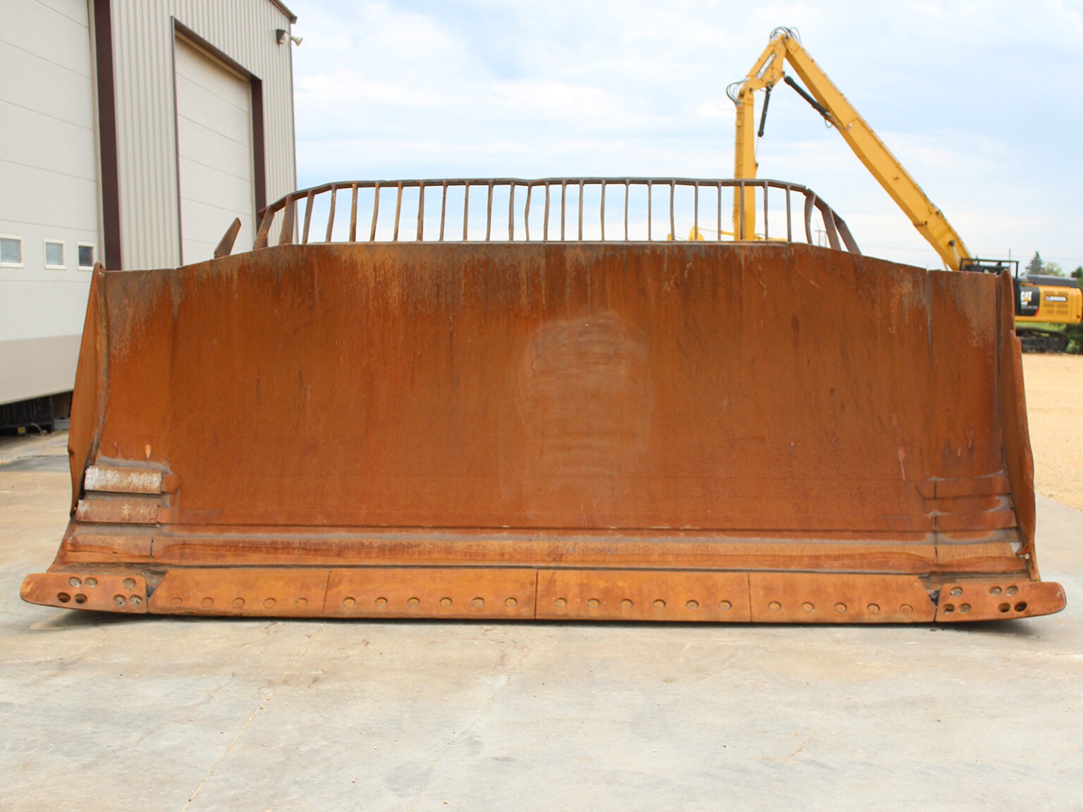 A02898 ~ Cat D10T Semi U Blade - J.J. Scheckel