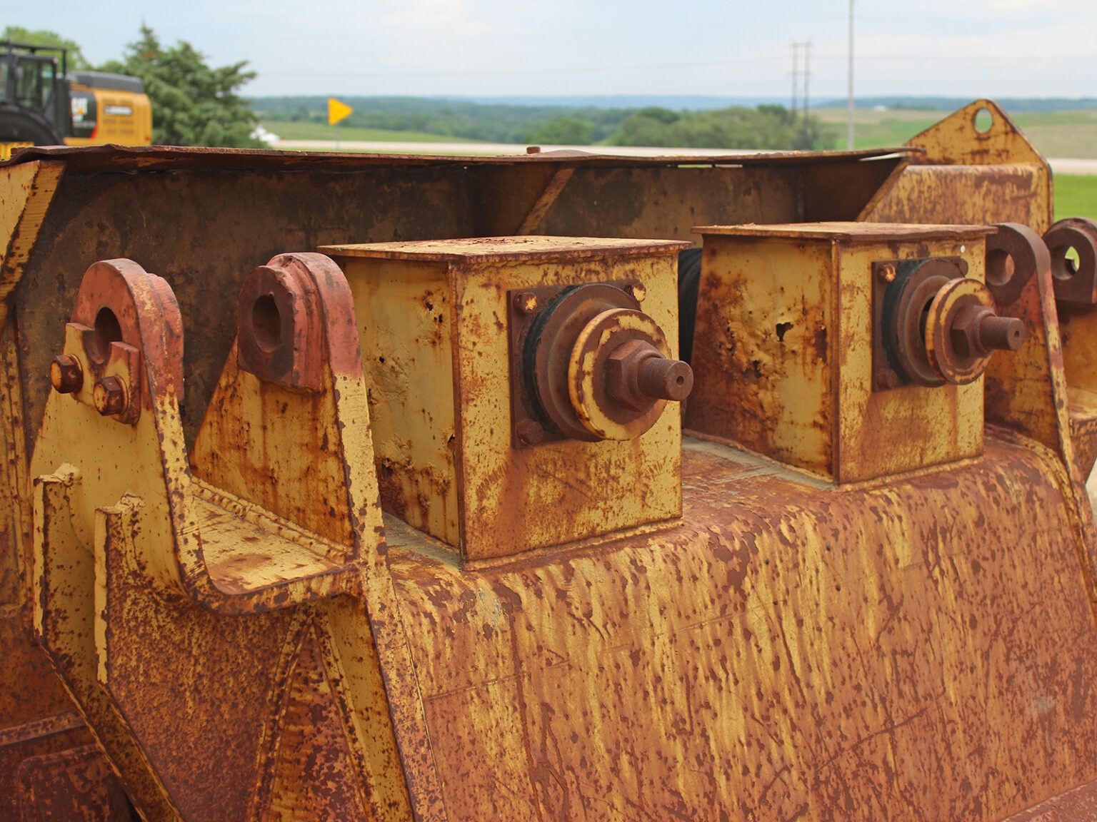 A02892 ~ Cat D10T Jones Push Cushion Blade - J.J. Scheckel