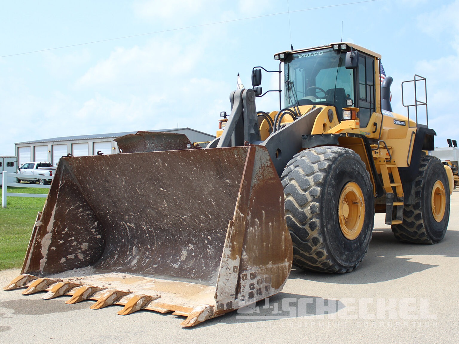 2011 Volvo L220G, Wheel Loader, A02936 - J.J. Scheckel