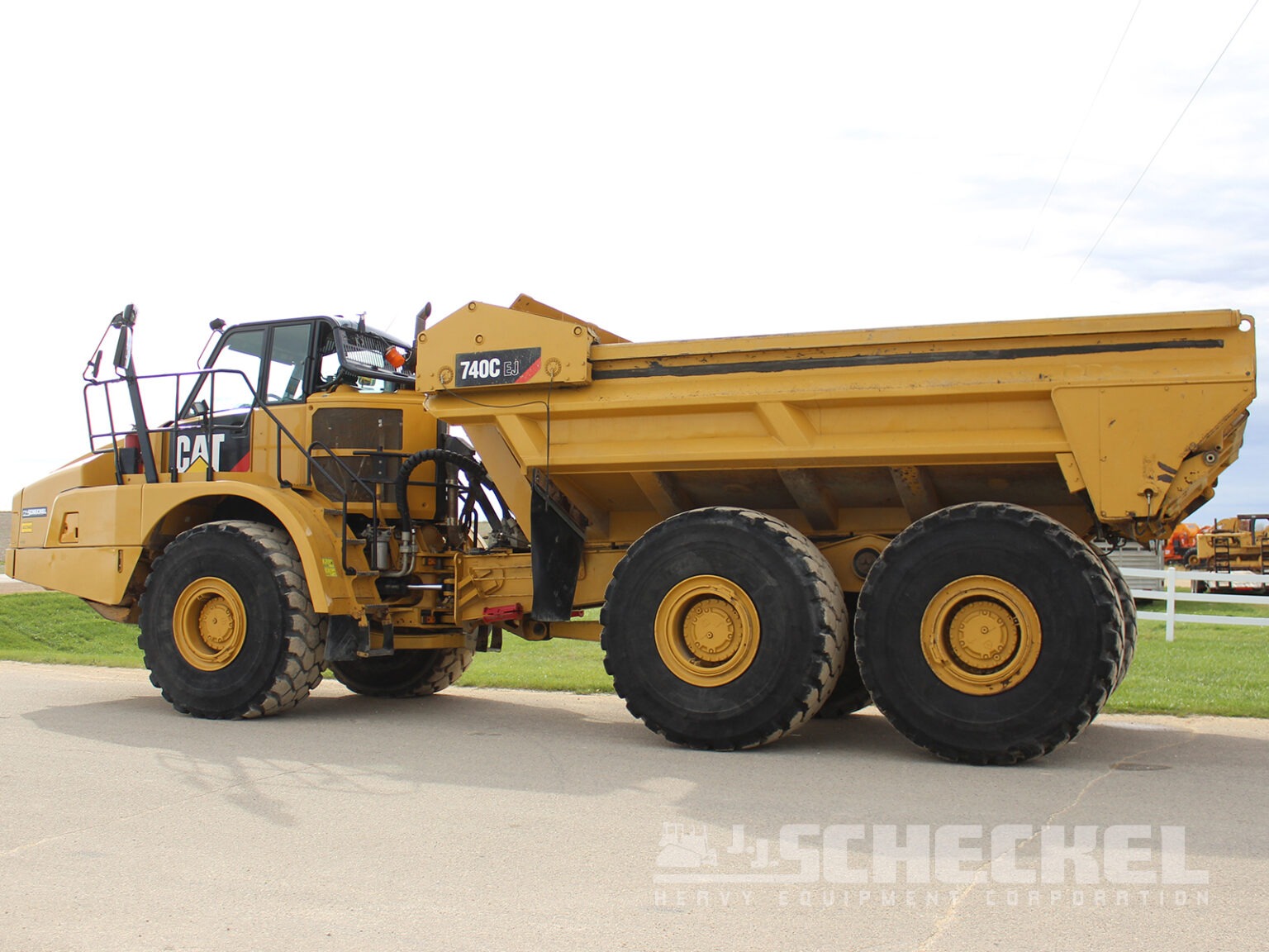 2015 Cat 740C, Haul Truck, A02948 - J.J. Scheckel