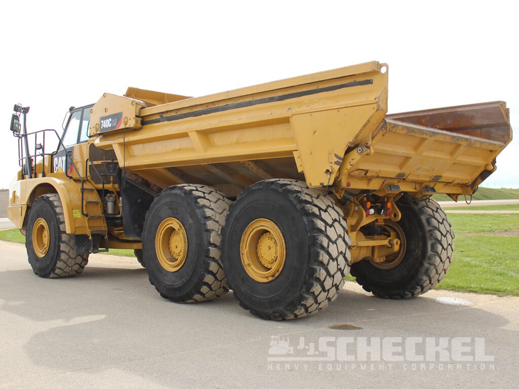 2015 Cat 740C, Haul Truck, A02948 - J.J. Scheckel