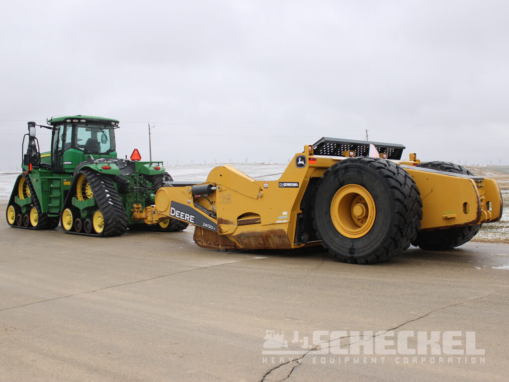 2017 John Deere 9520RX & Deere 2412DE Scraper Package - A03046 & A03048 ...