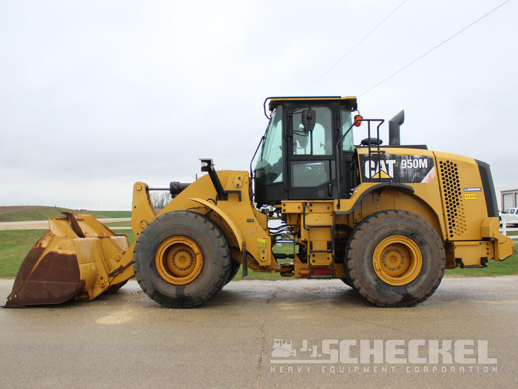 2015 Cat 950M, Wheel Loader, A03058 - J.J. Scheckel