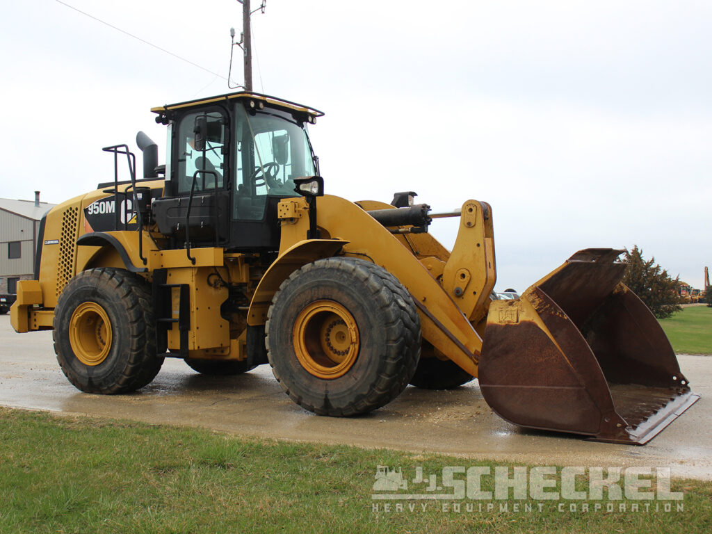 2015 Cat 950M, Wheel Loader, A03058 - J.J. Scheckel
