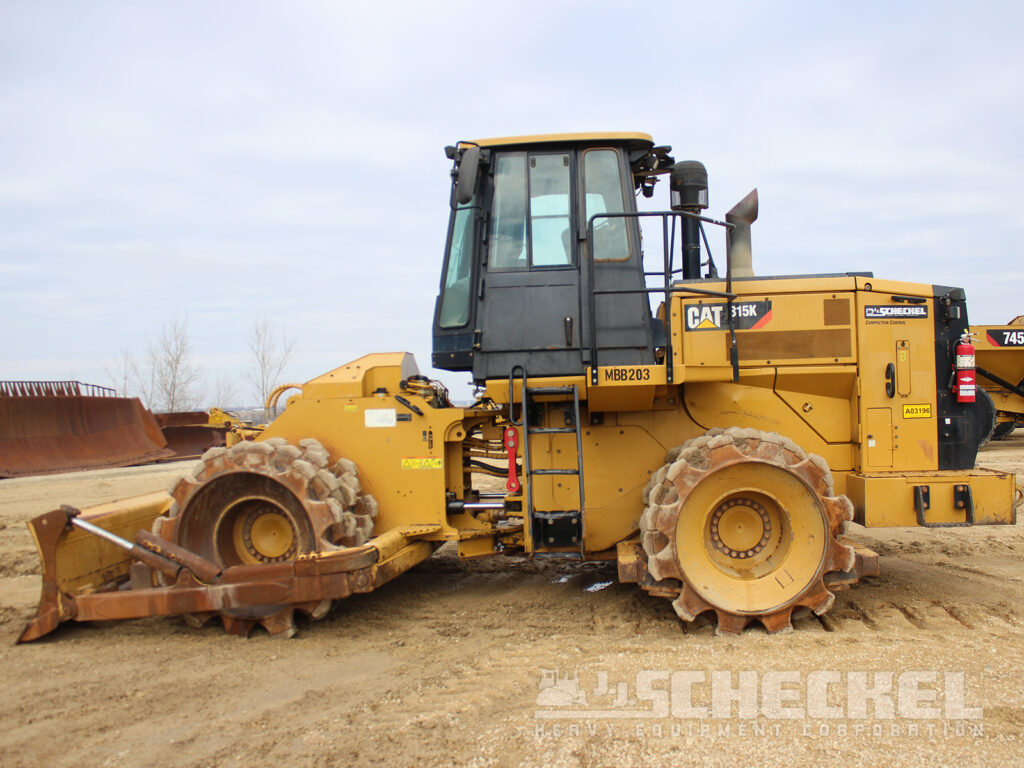 2015 Cat 815K, Compactor, A03196 - J.J. Scheckel