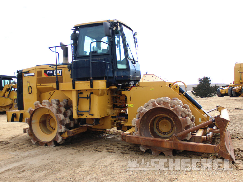 2015 Cat 815K, Compactor, A03196 - J.J. Scheckel
