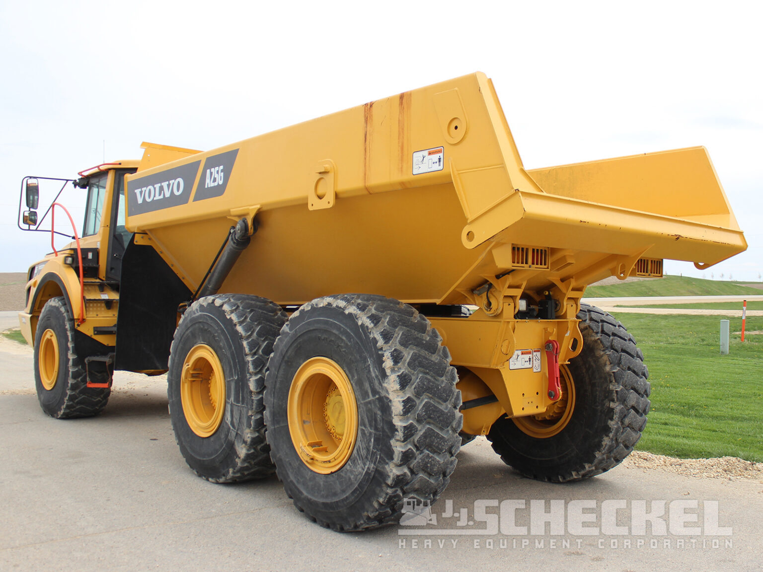 2019 Volvo A25G, Haul Truck, A03239 - J.J. Scheckel