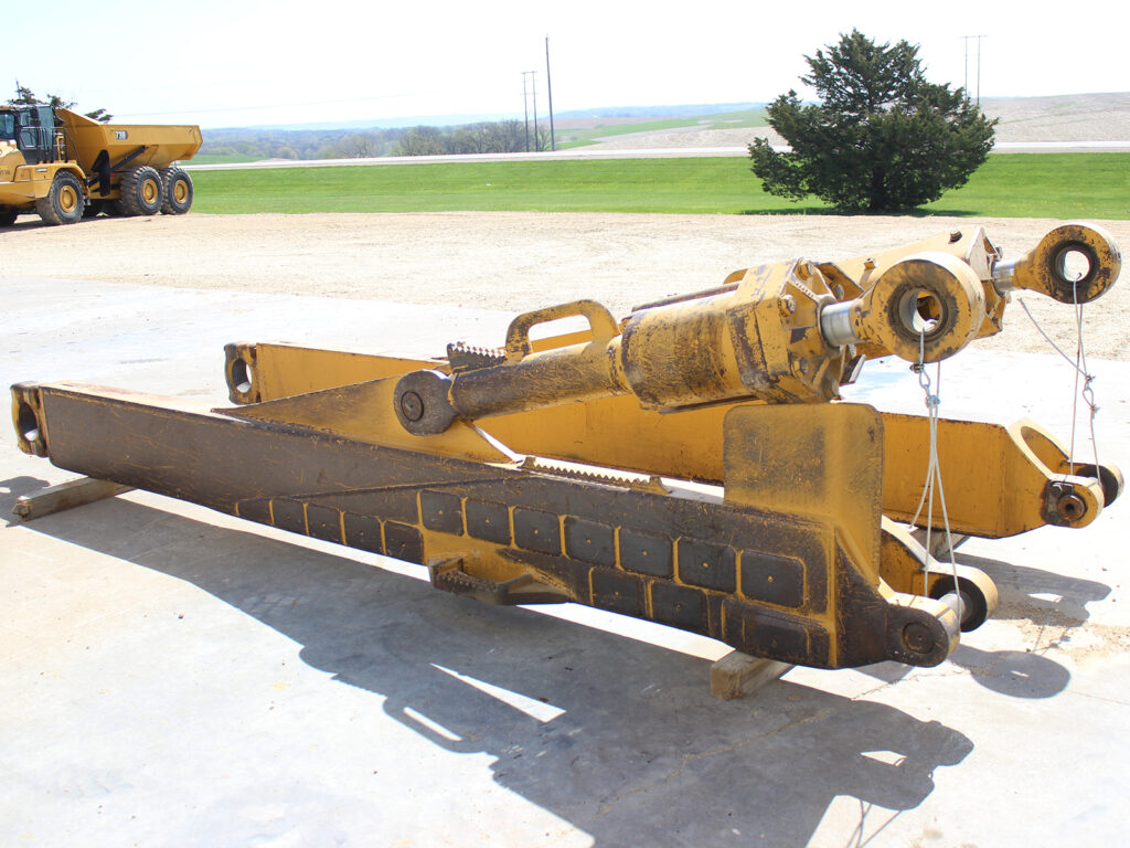 A03243, Cat D10T, Blade Arm Set w/ Dual Tilt - J.J. Scheckel