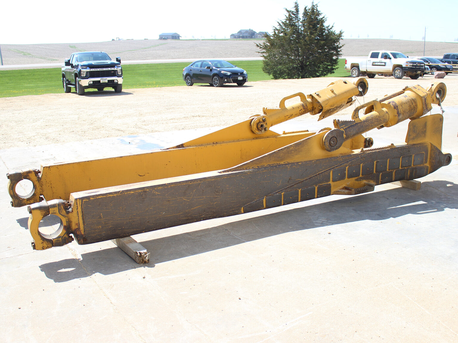 A03243, Cat D10T, Blade Arm Set w/ Dual Tilt - J.J. Scheckel