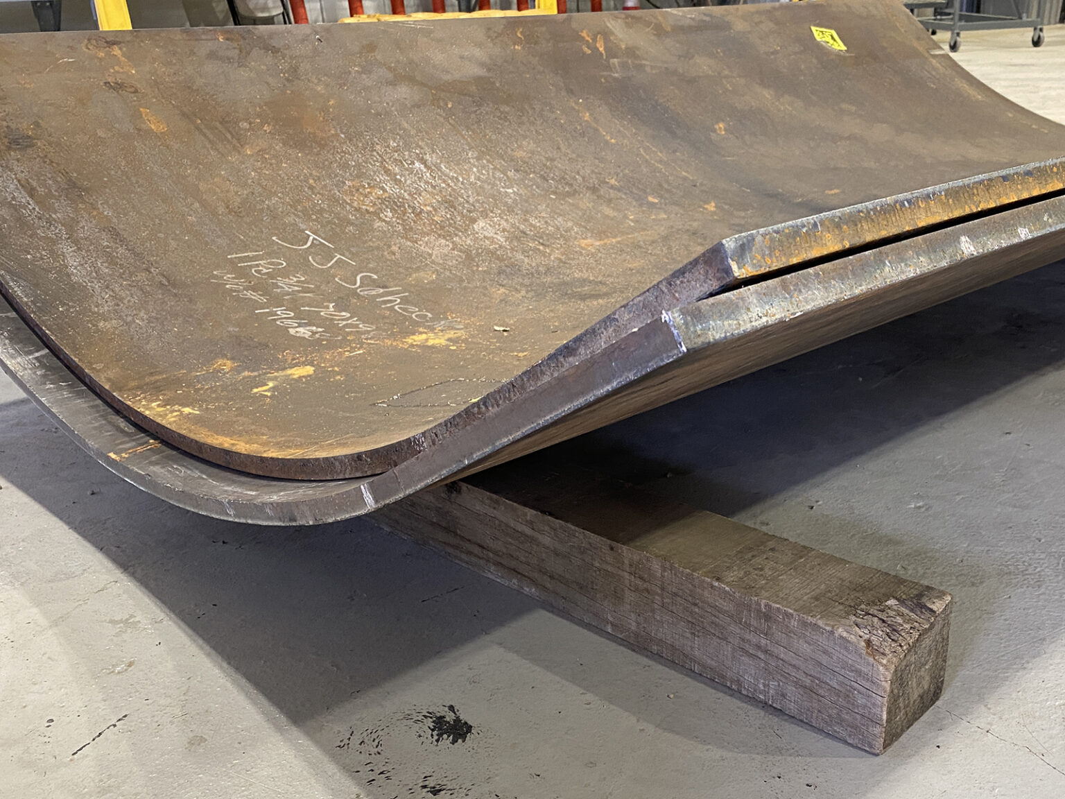 Cat D9T, SU Blade Liner, Steel Plates - J.J. Scheckel