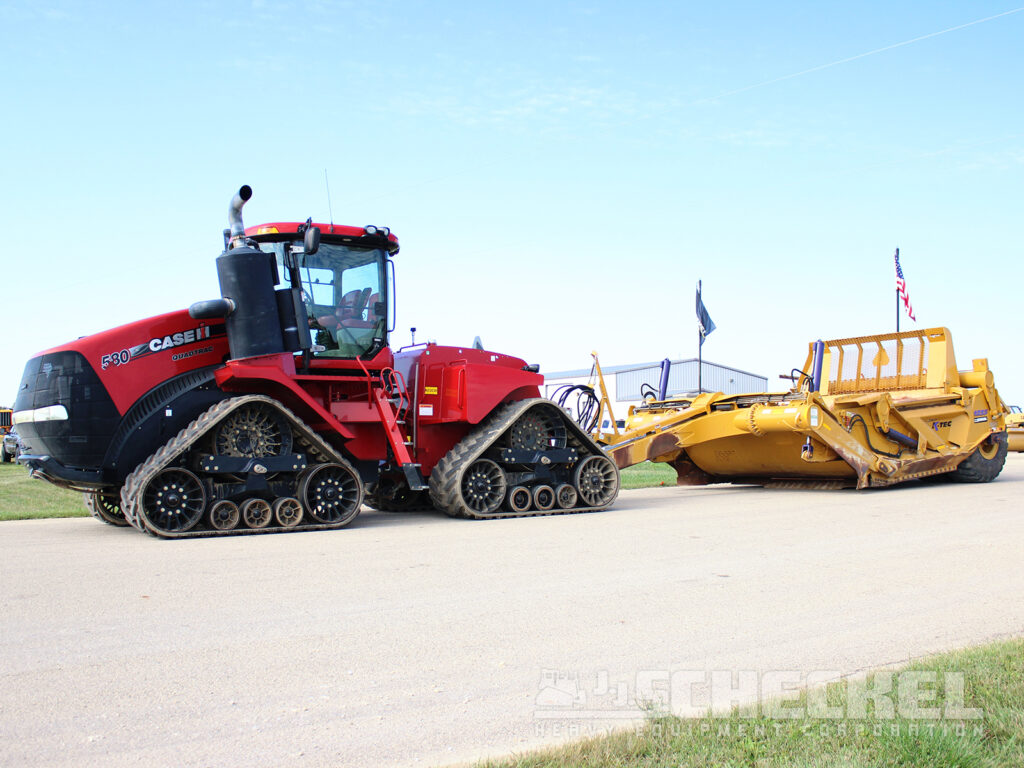 2014 Case IH Steiger 580 QUADTRAC & 2014 K-Tec 1233 Scraper Package ...