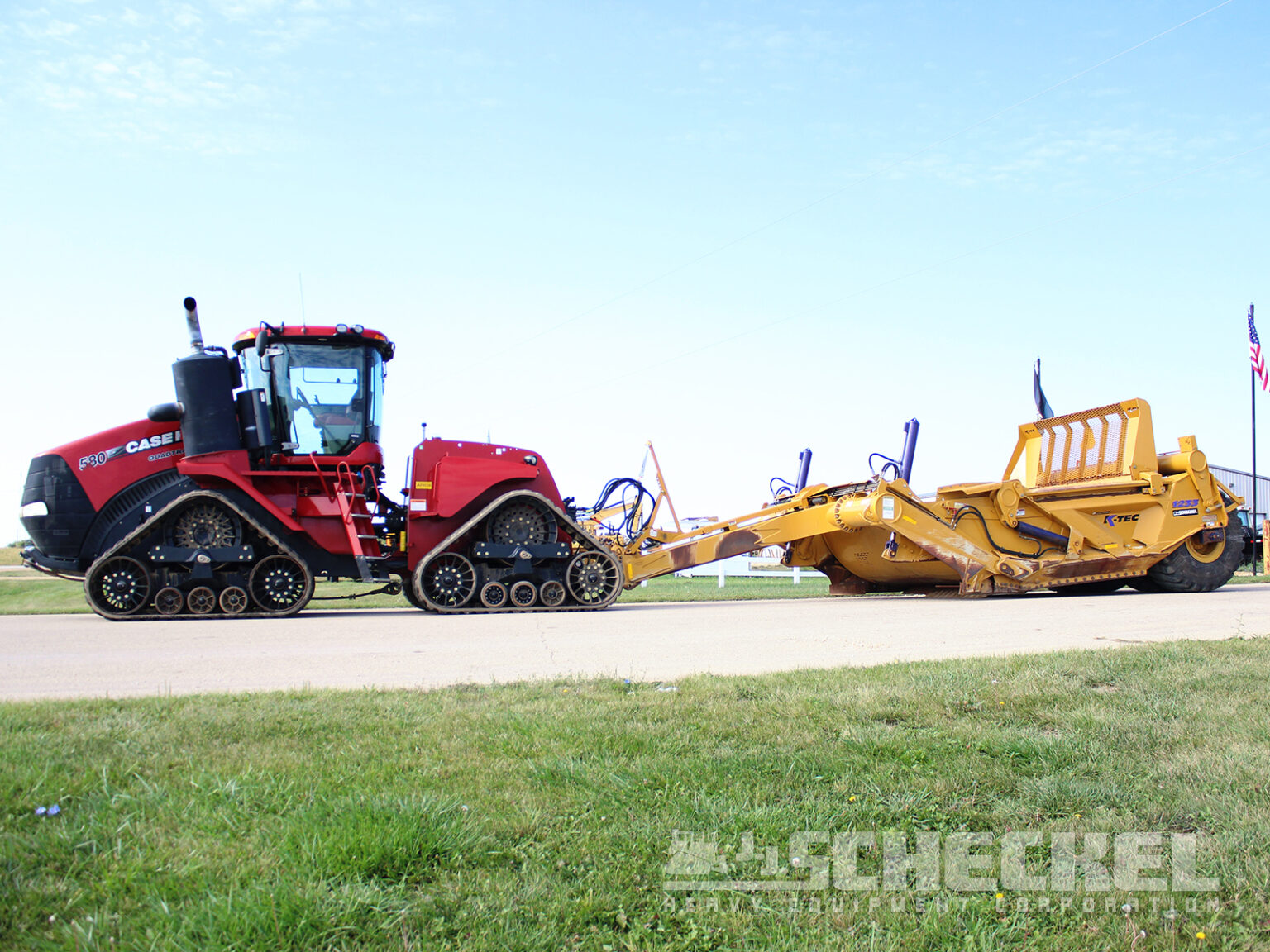 2014 Case IH Steiger 580 QUADTRAC & 2014 K-Tec 1233 Scraper Package ...